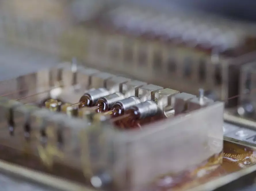 Bare vs. Enameled Wire: Key Differences Explained Simply